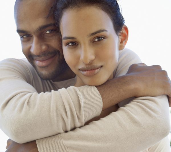 Does A Guy Putting His Arm Around You Connote Ownership? - 29Secrets