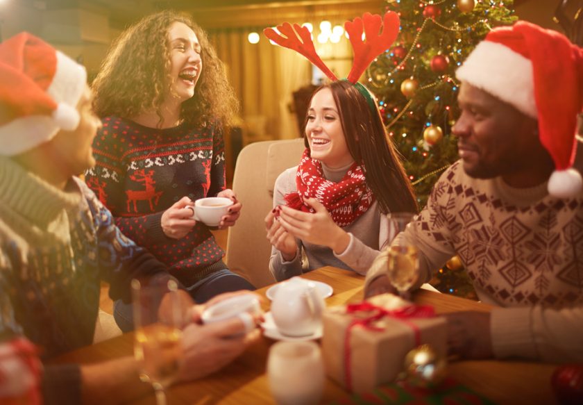 How to Give Your Place a Holiday Glow - 29Secrets