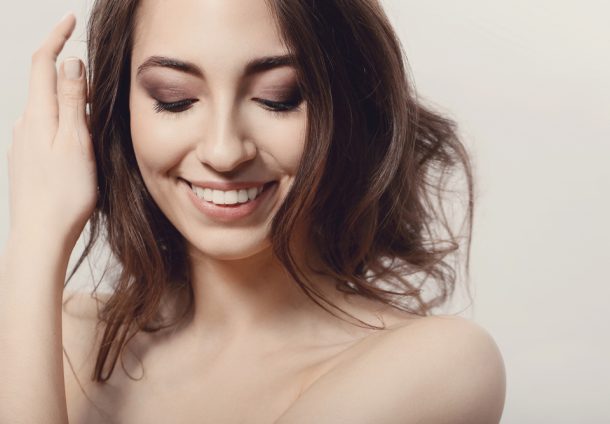 How to Apply Cheek Tint - 29Secrets