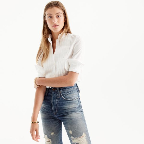 10 Wardrobe Essentials Every Woman Needs - 29Secrets