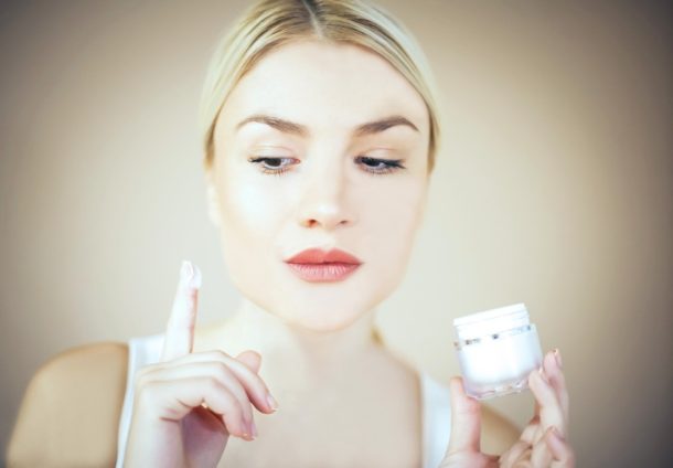 Getting the English Rose Beauty Look - 29Secrets