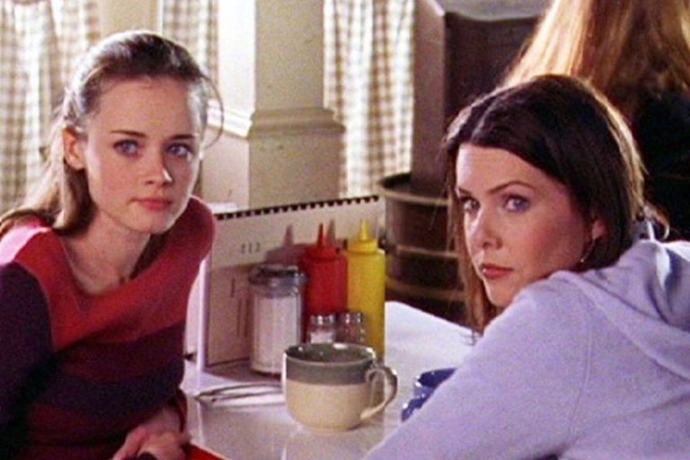 Gilmore Girls, Season 3, Episode 17 Recap: A Tale of Poes and Fire ...
