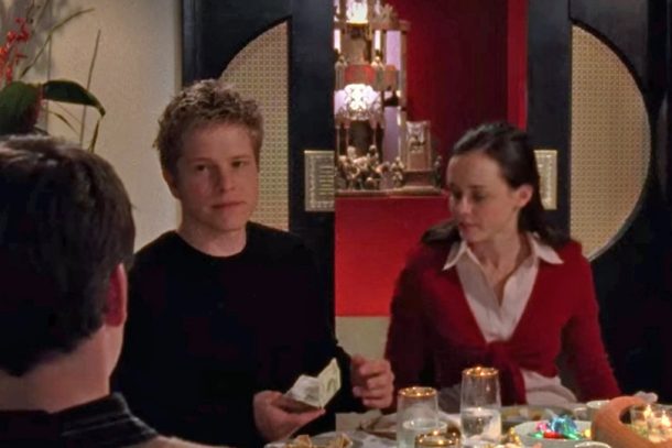 Gilmore Girls, Season 7, Episode 22 Recap: Bon Voyage - 29Secrets