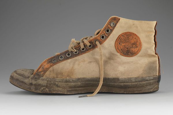 THE STORY OF: Converse Chuck Taylor All Star Sneakers - 29Secrets