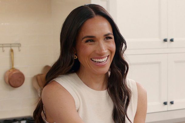 Meghan Markle Reveals Box Hair Dye Left Her With "Inky, Elvira-esque ...