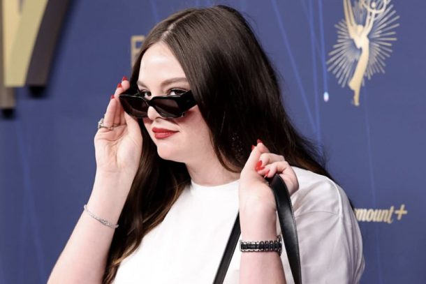 Meg Stalter Broke The Formal Dress Code At The 2025 Emmys And Wore Blue ...